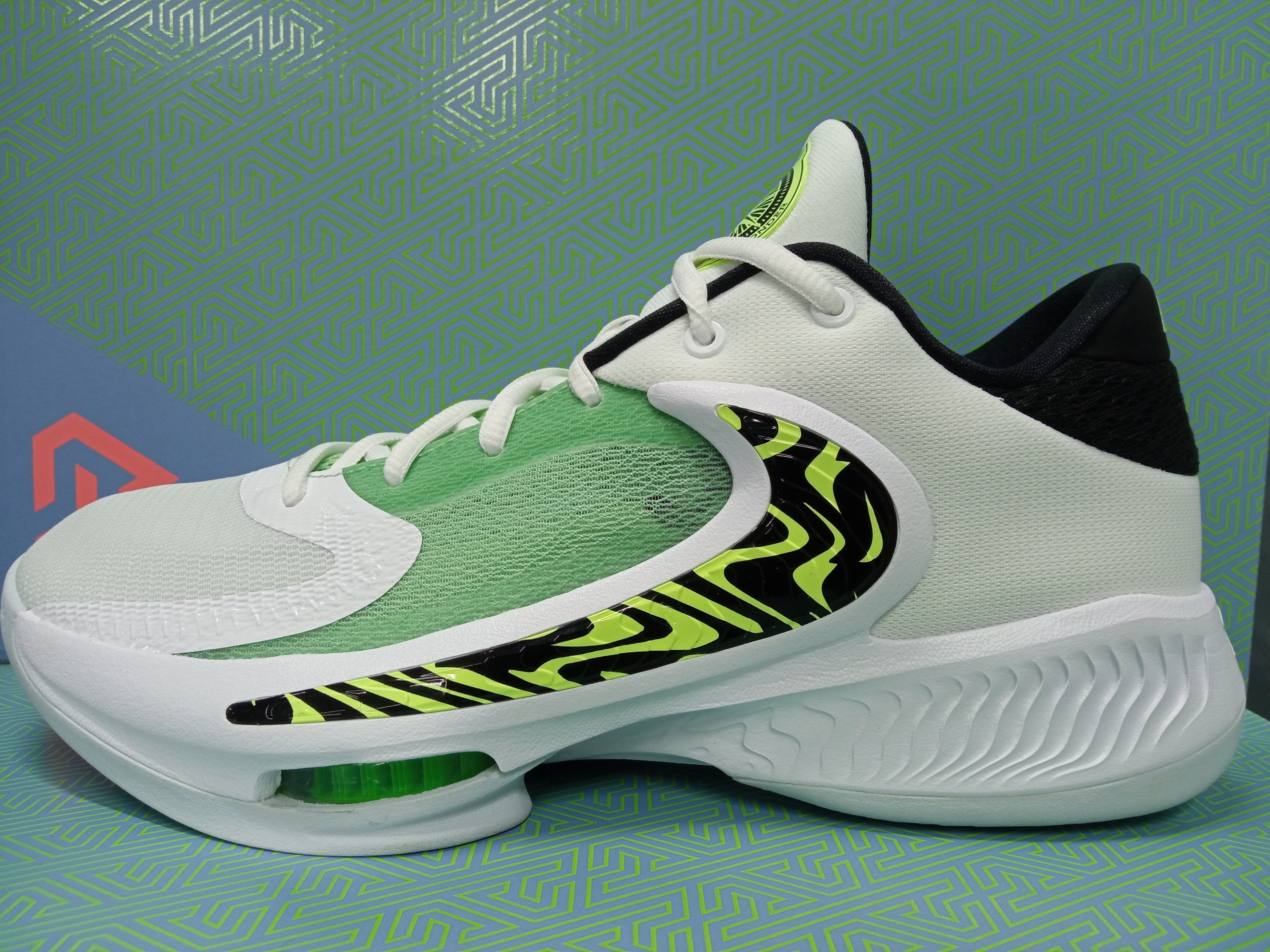 Nike Zoom Freak 4 'Greek Coastline' – La Casa del Basquet