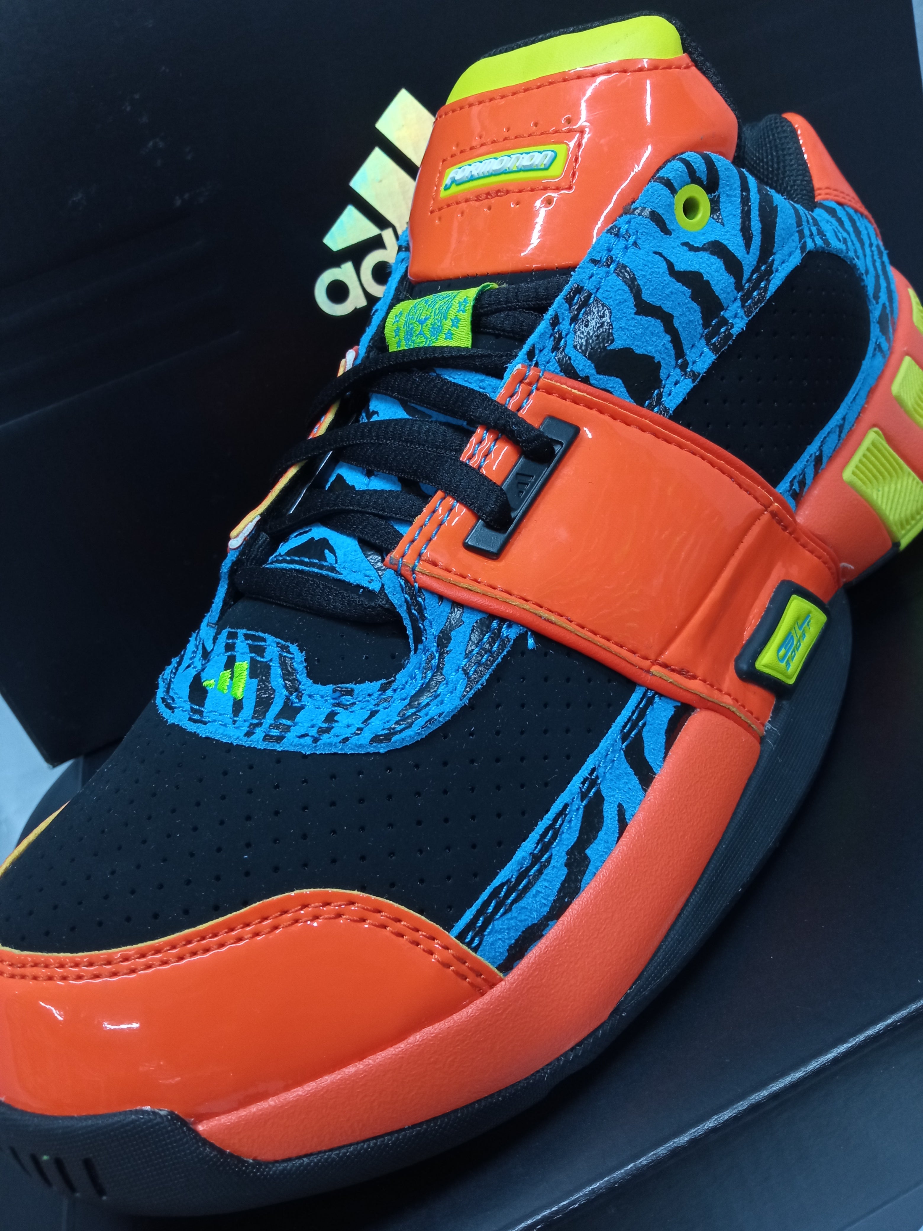 Adidas Gil Zero Restomod 'SLAM' – La Casa del Basquet